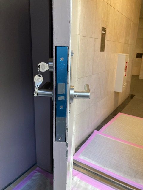 キッコジャパン神楽坂・三軒茶屋：靴修理、鍵修理、鍵販売、合鍵制作 – MIWA LHTから GOAL LHに変更工事